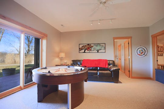 High Meadows Lodging